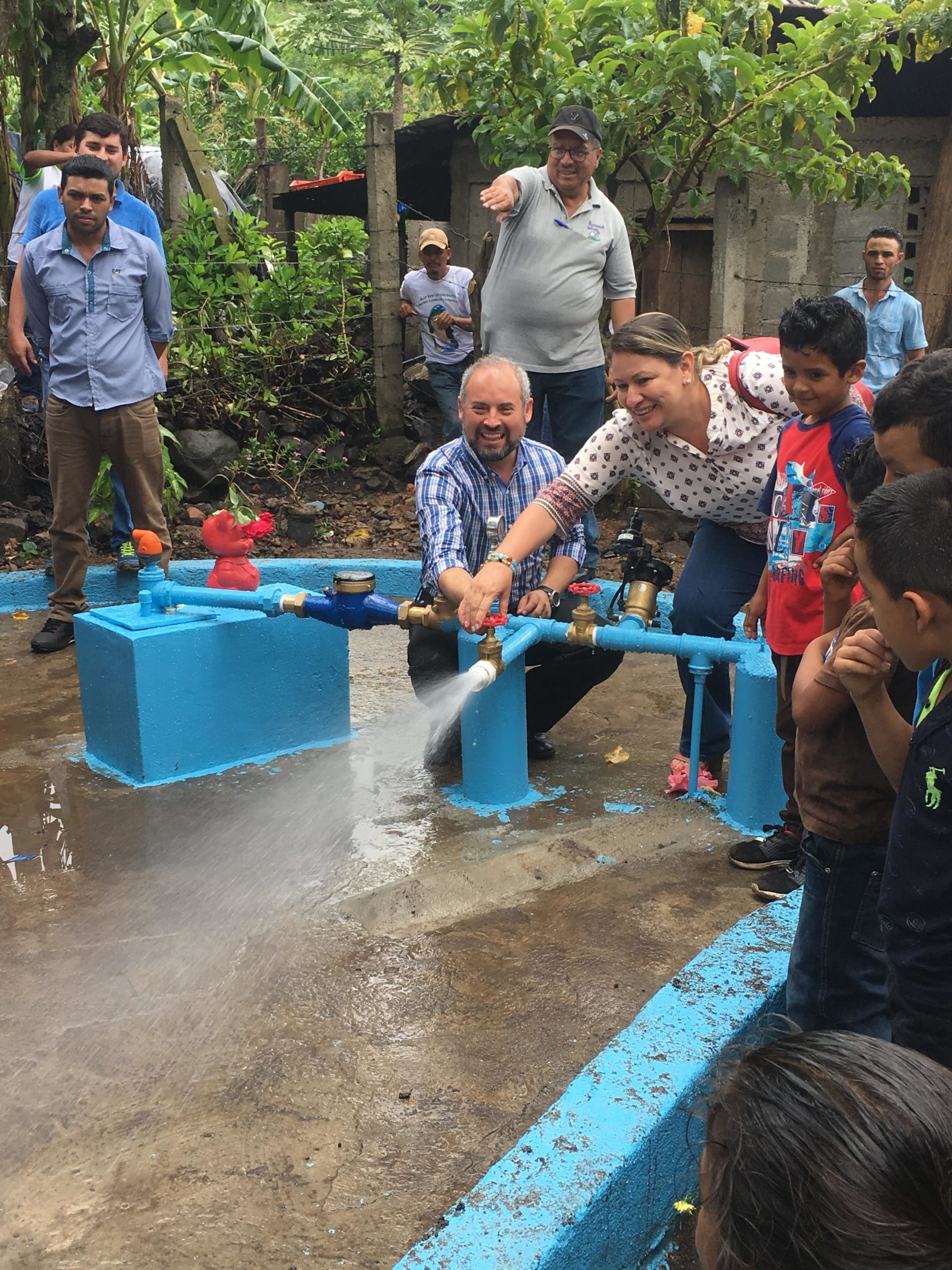 Civil Engineering - Designing Community Water Systems (Honduras ...